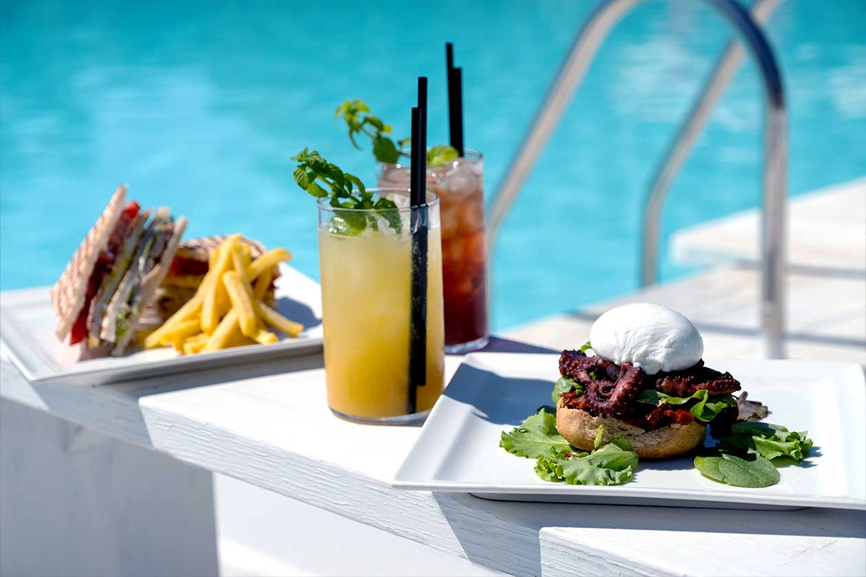 Pool Bar - Cocktails and Lunch | Baglioni Masseria Muzza